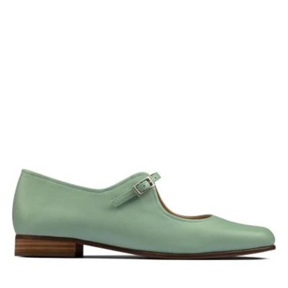 Clarks | Shoes | Nwob Clarks Pure Flat Mint Green Leather Size 8 ...